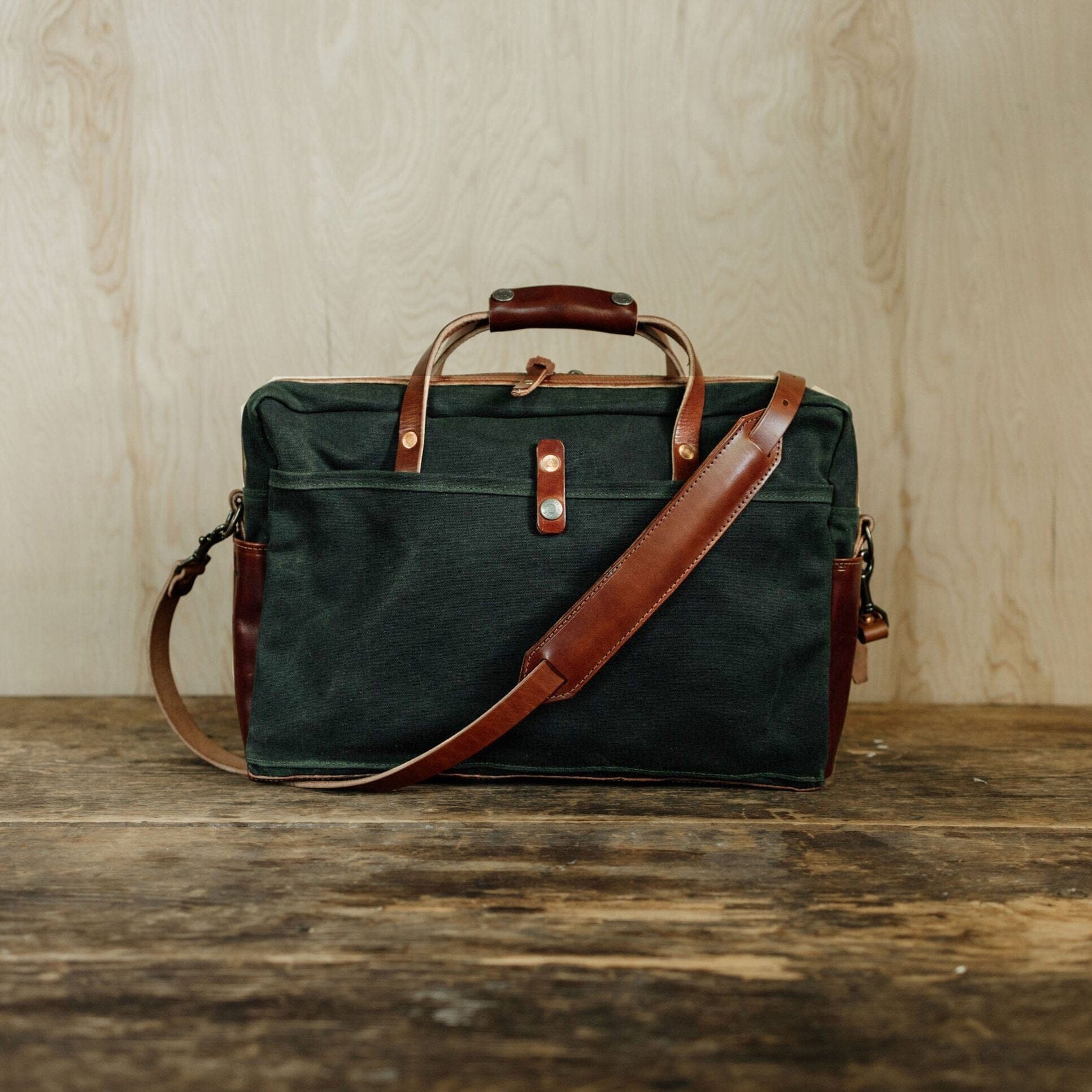 Courier Briefcase - Forest – Bradley Mountain